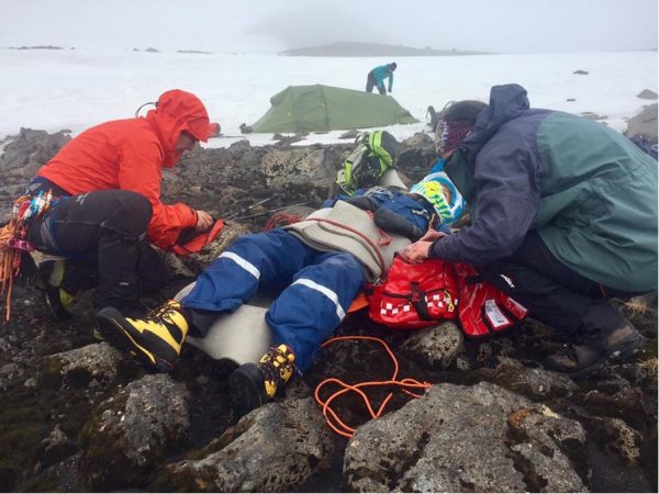 Expedition Medic | What is an Expedition Medic | World Extreme Medicine